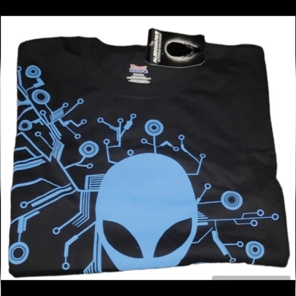 Hanes | Shirts | Alienware Shirt | Poshmark